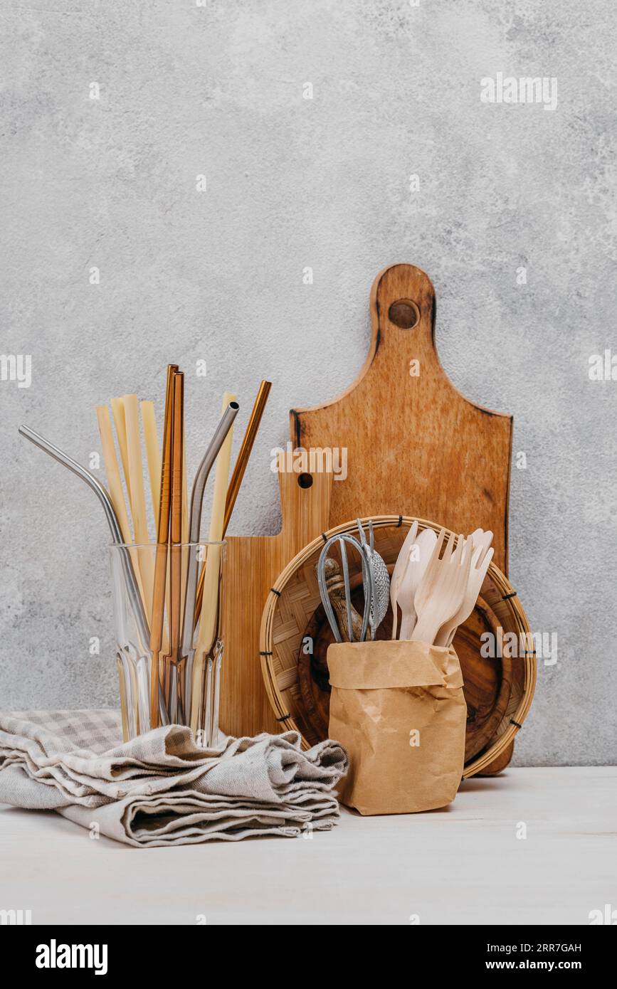 Embellished objects hi-res stock photography and images - Alamy