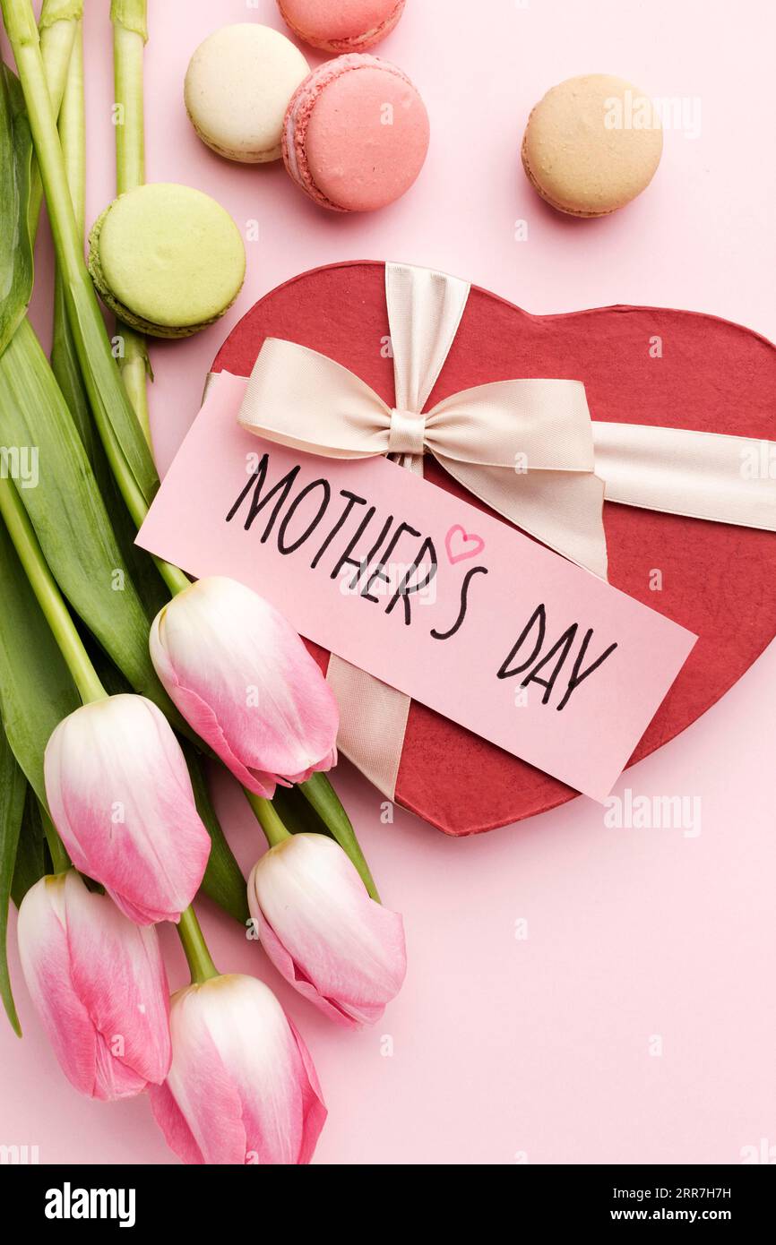Sweet surprise mothers day Stock Photo - Alamy