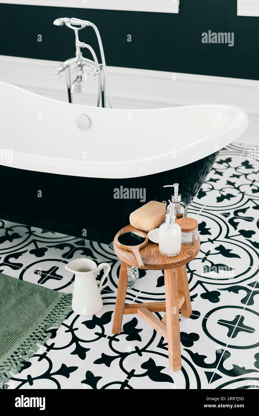 Bath elements hi-res stock photography and images - Alamy