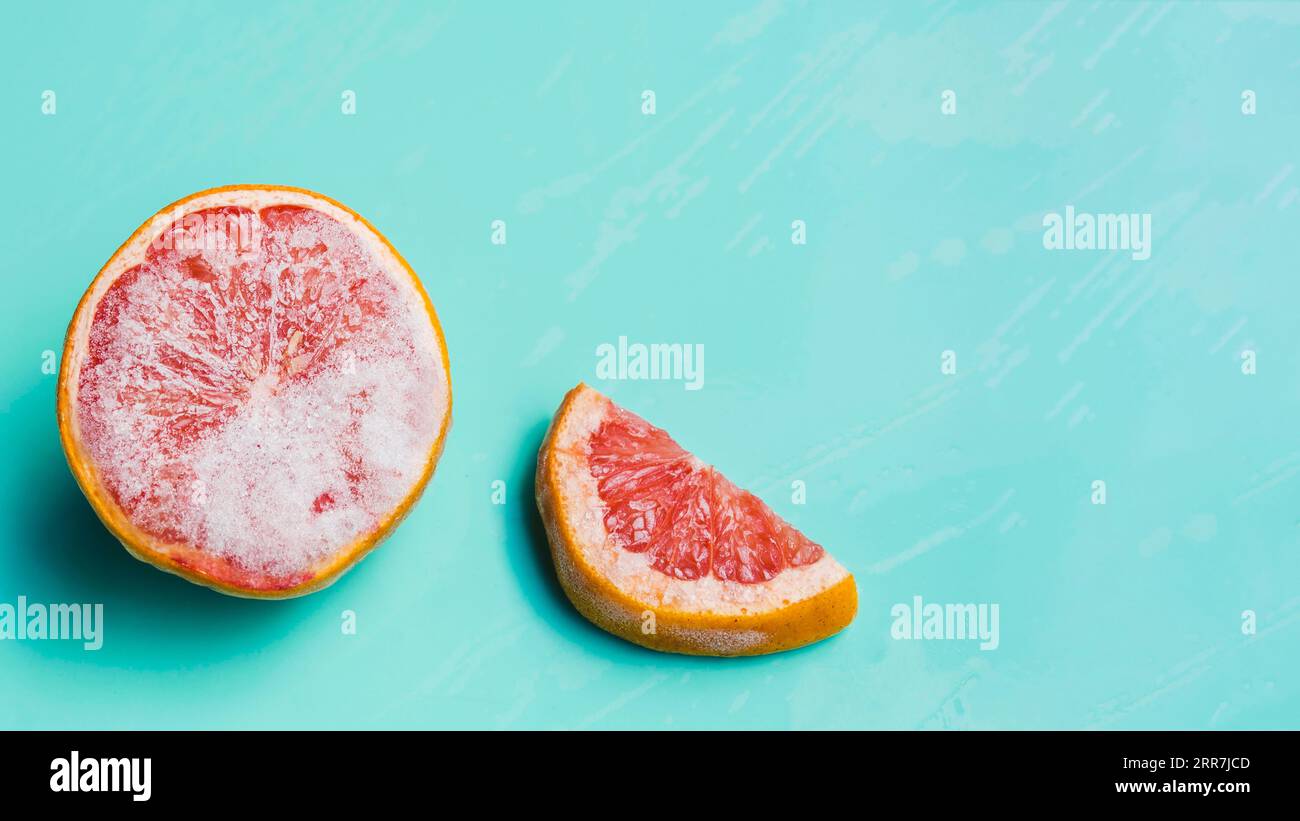 Grapefruit ice cream hi-res stock photography and images - Alamy