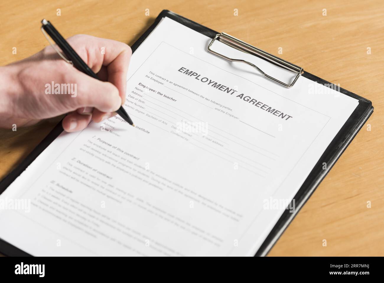 Signing contract new job hi-res stock photography and images - Alamy