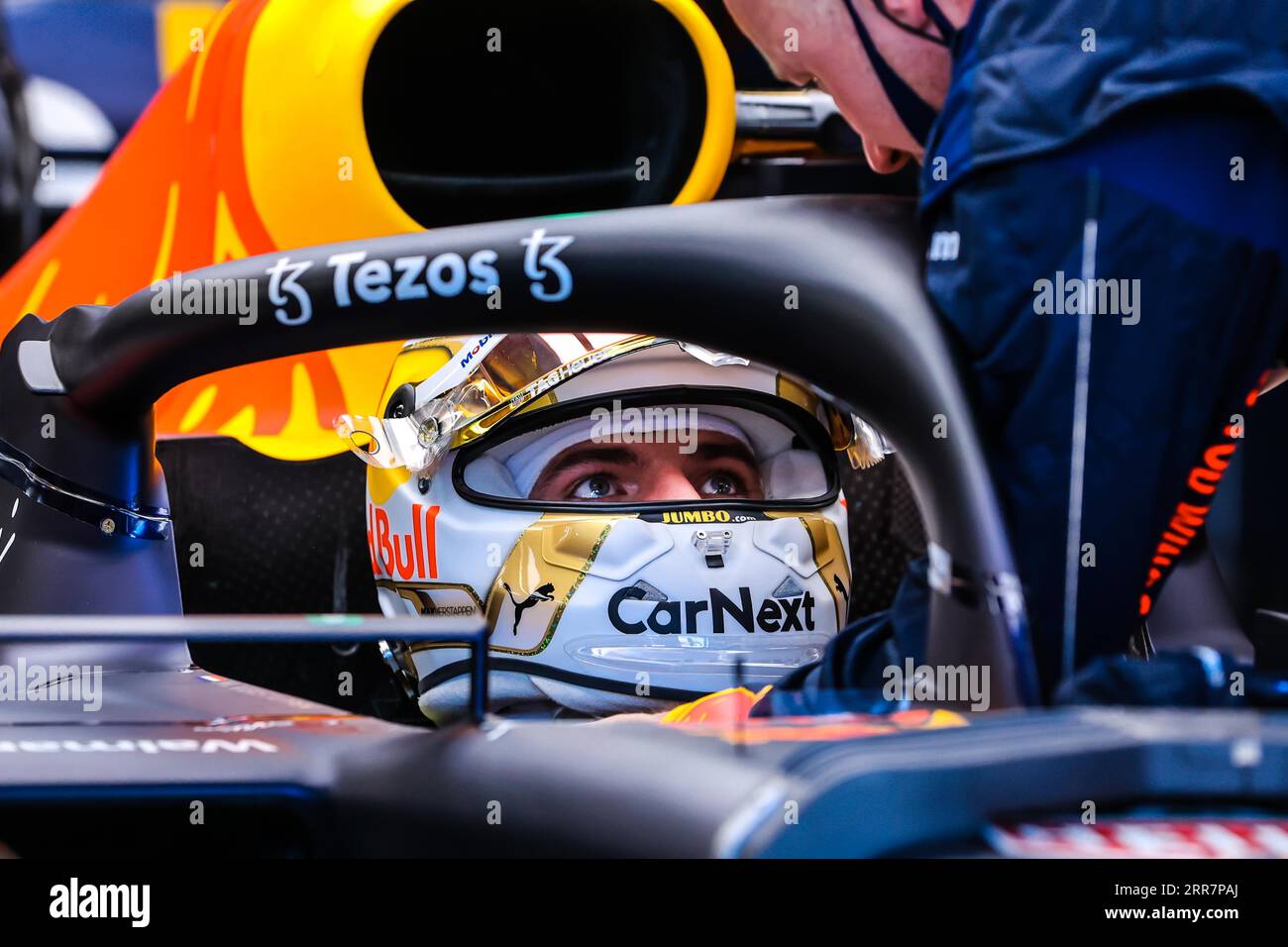 MELBOURNE, AUSTRALIA, APRIL 10: Max Verstappen of Oracle Red Bull ...