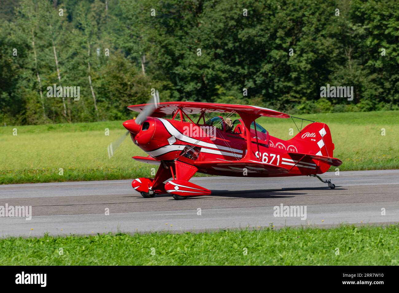 Pitts S-S1 Special at Zigairmeet Air Show 2023 in Mollis, Switzerland ...