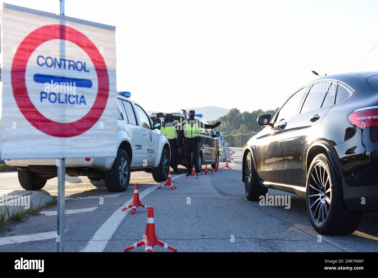 Police check id hi-res stock photography and images - Alamy