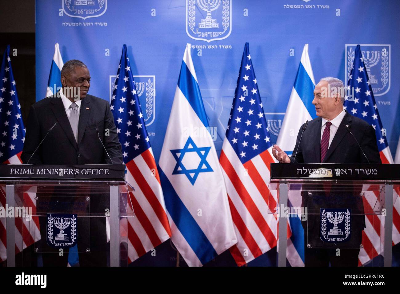 Ofdefense hi-res stock photography and images - Alamy