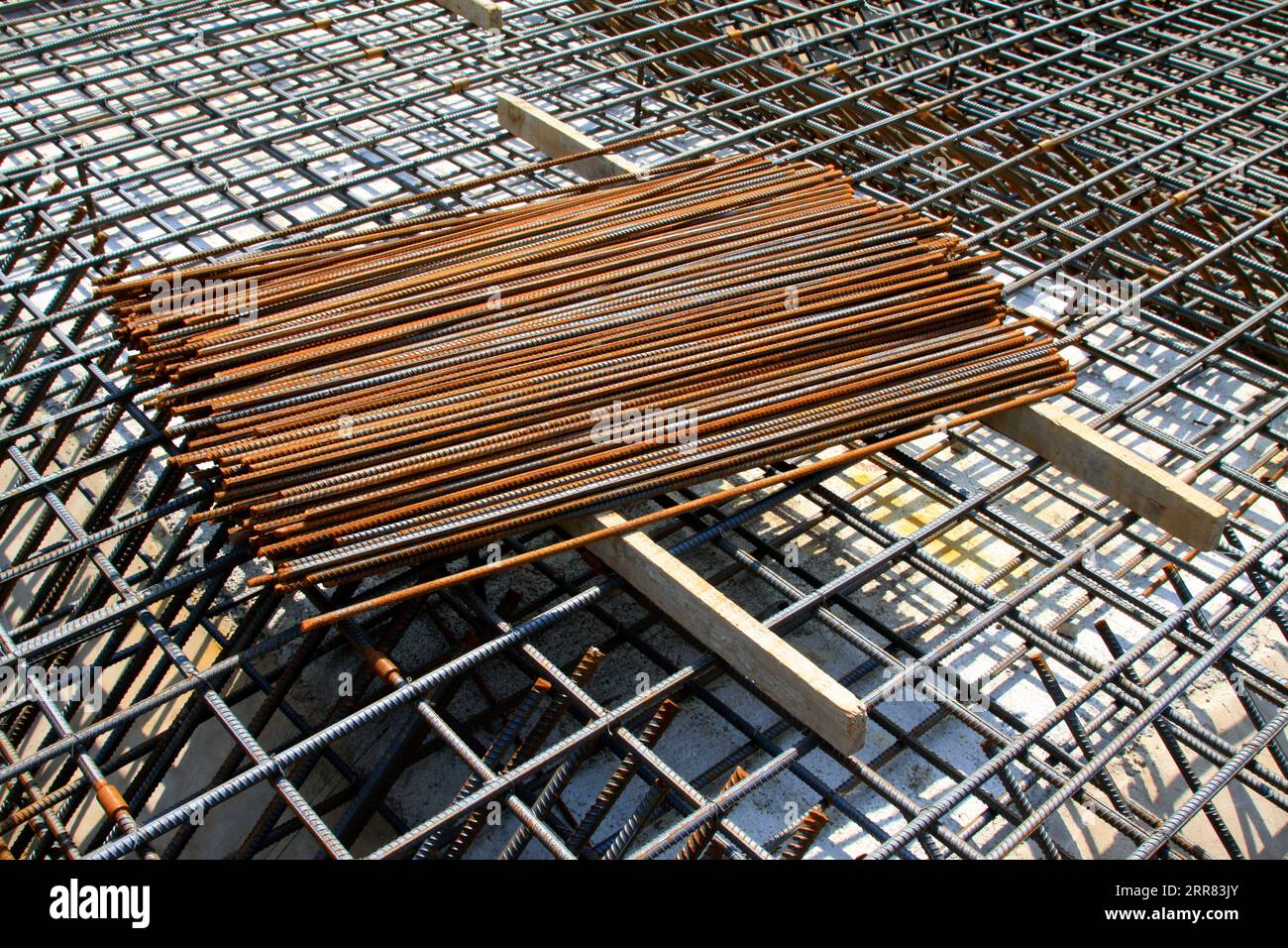 Screw thread steel bar framework, in the construction site Stock Photo ...