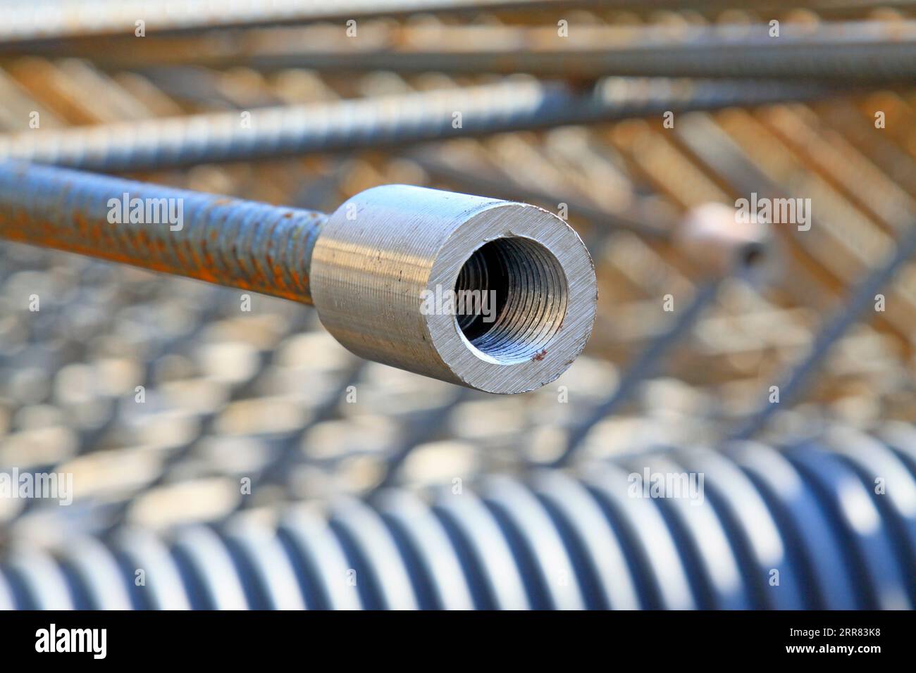 Threaded metal parts in the construction site Stock Photo - Alamy