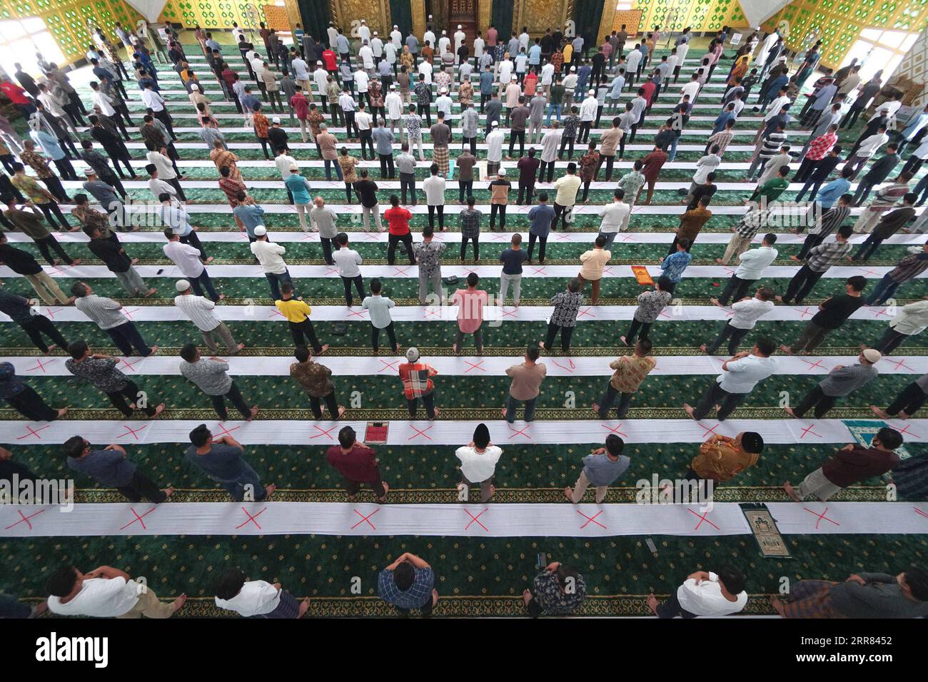 Sumatra ramadan first hi-res stock photography and images - Alamy