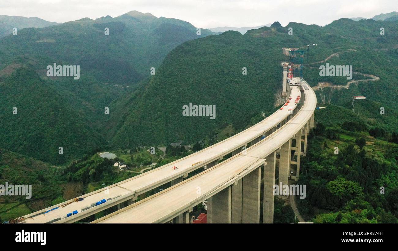 427 meters hi-res stock photography and images - Alamy