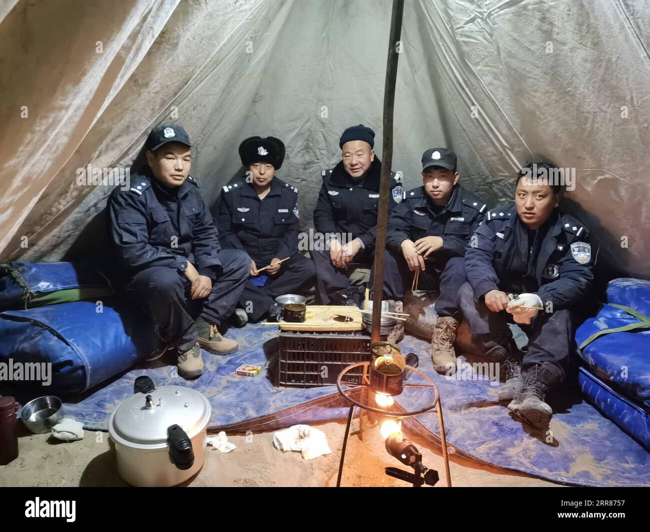 Tibetanantelope hi-res stock photography and images - Alamy