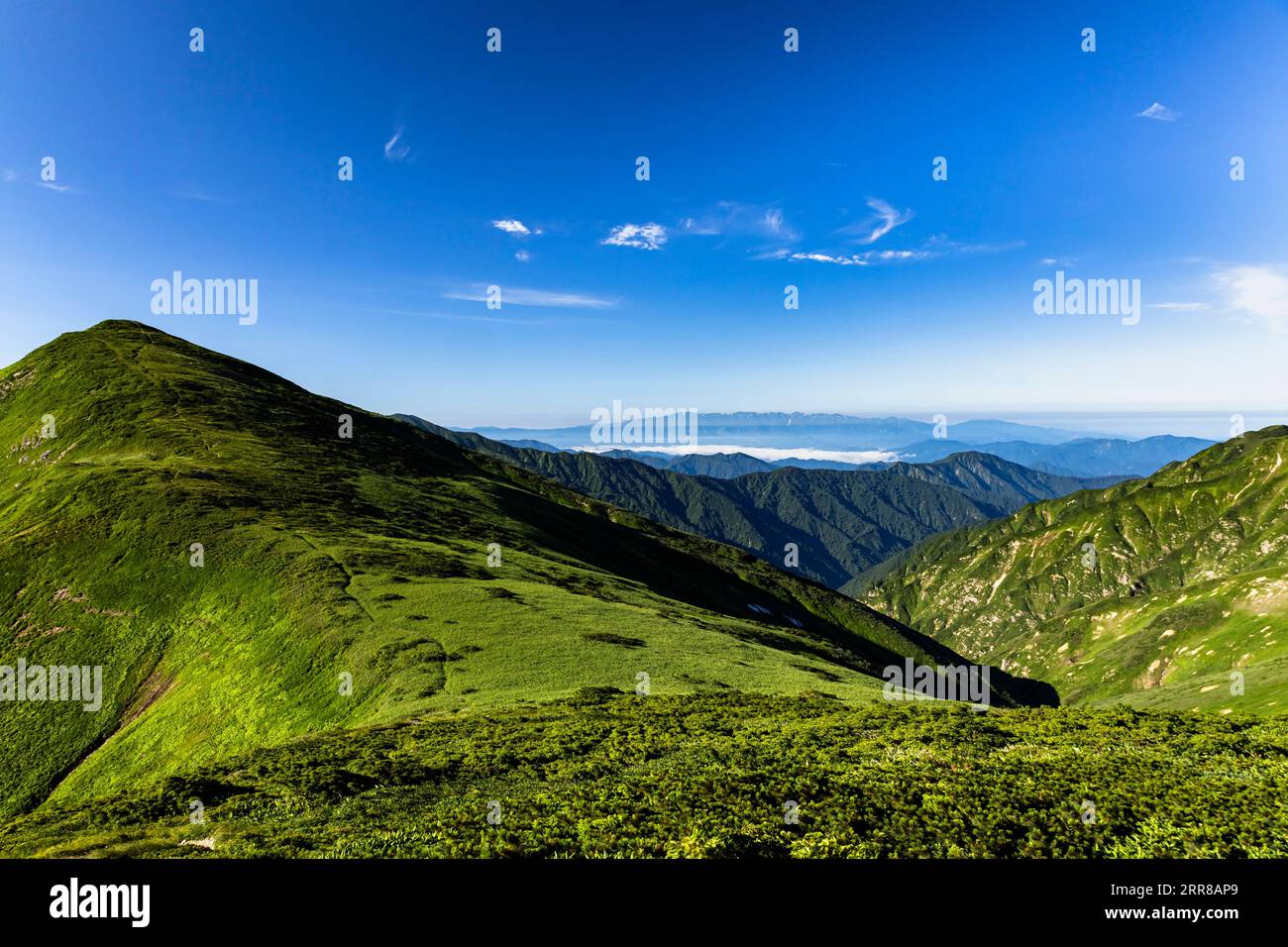 Asahi Mountain Range trekking, fore left Mt.Kankoh, distant view of ...