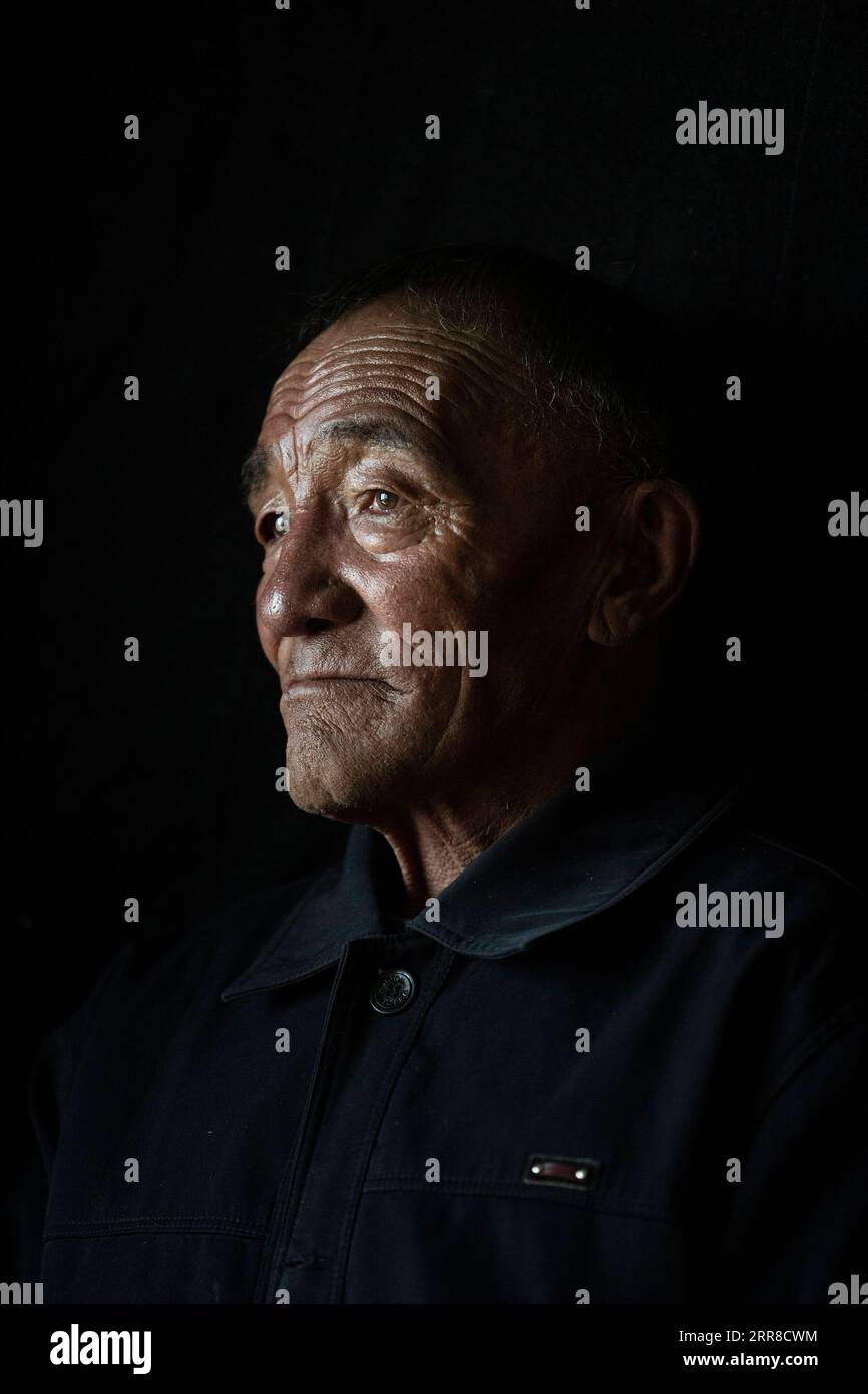 1940 children happy hi-res stock photography and images - Alamy