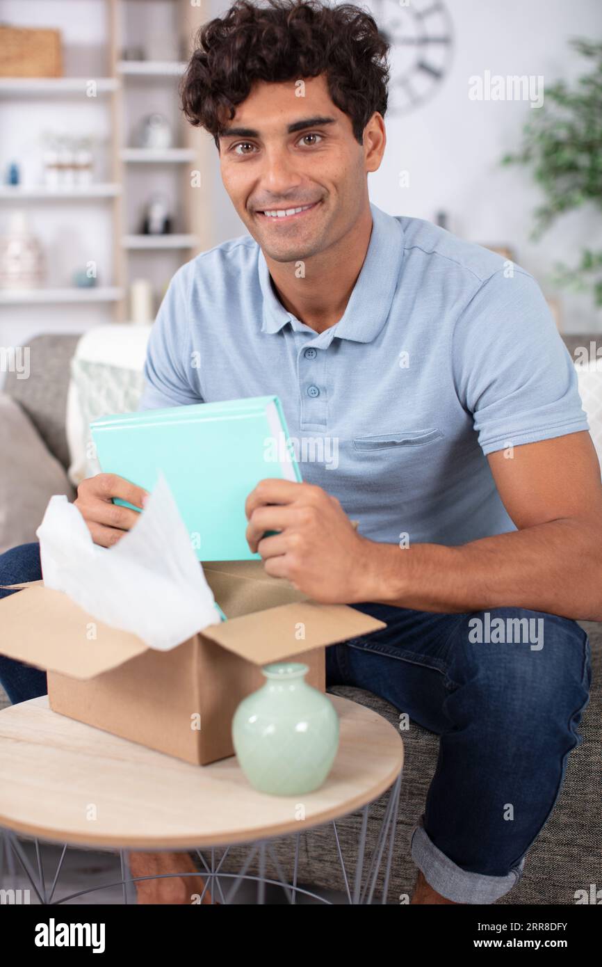 Courier delivery club hi-res stock photography and images - Alamy