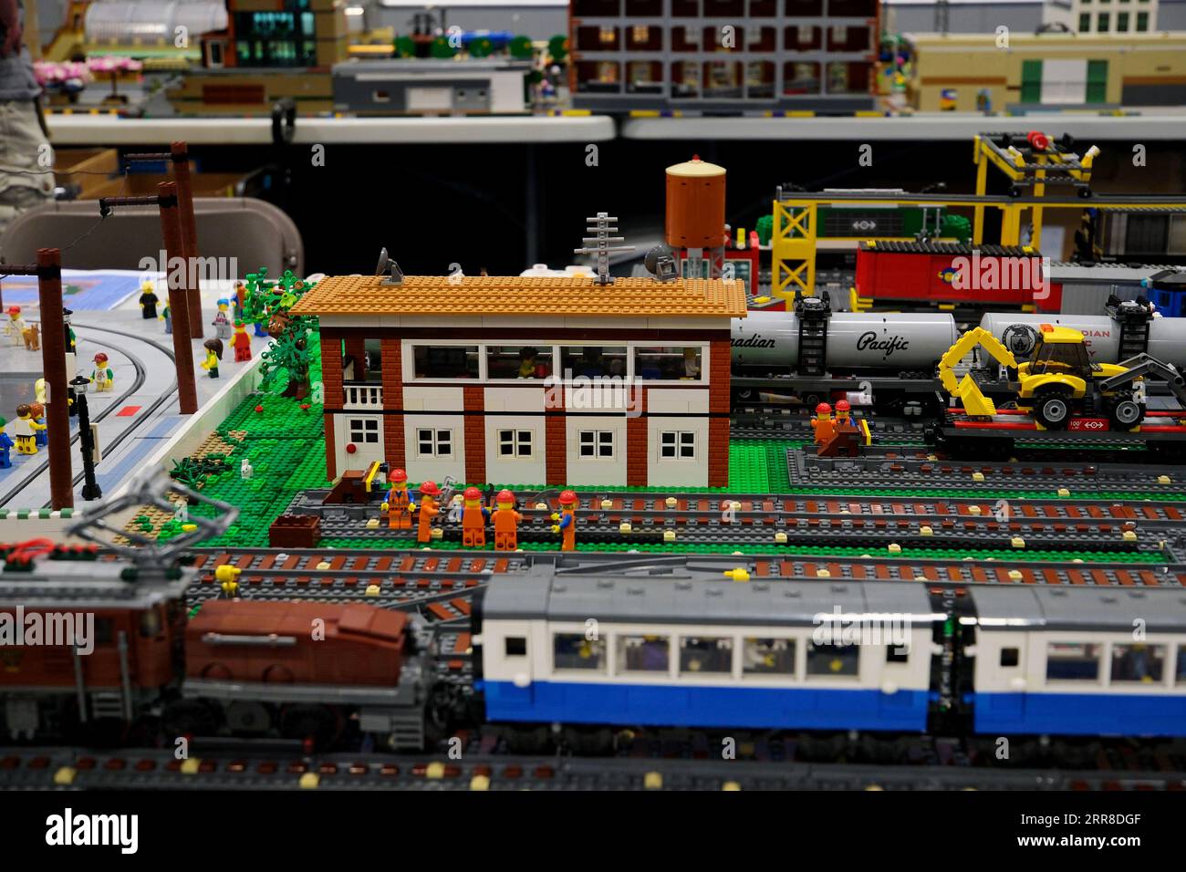 Close up footage train station hi-res stock photography and images - Alamy