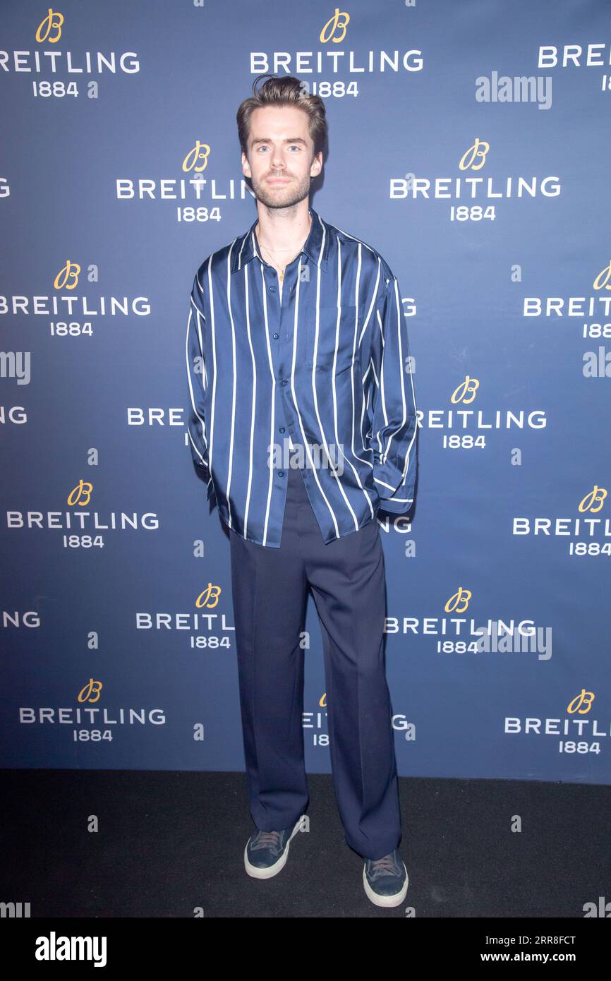 Breitling x charlize theron hi-res stock photography and images - Alamy