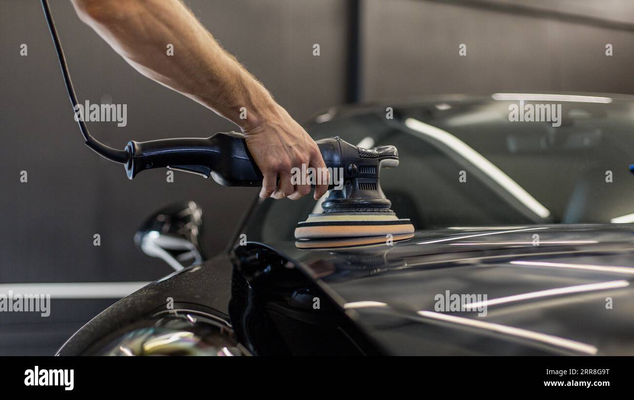 Polishing a black car hi-res stock photography and images - Alamy