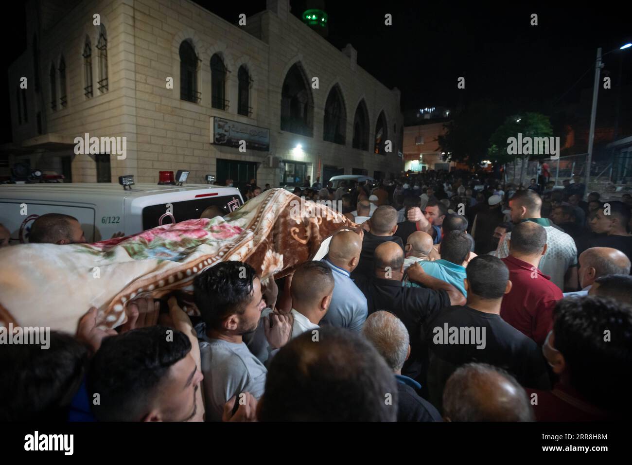 60 year old woman body hi-res stock photography and images - Alamy