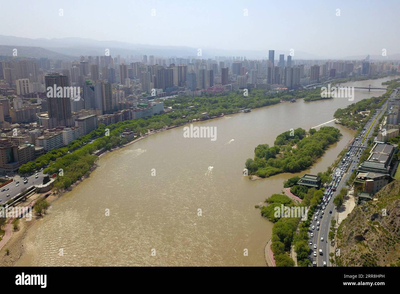 210509 -- LANZHOU, May 9, 2021 -- Aerial photo taken on May 8, 2021 ...