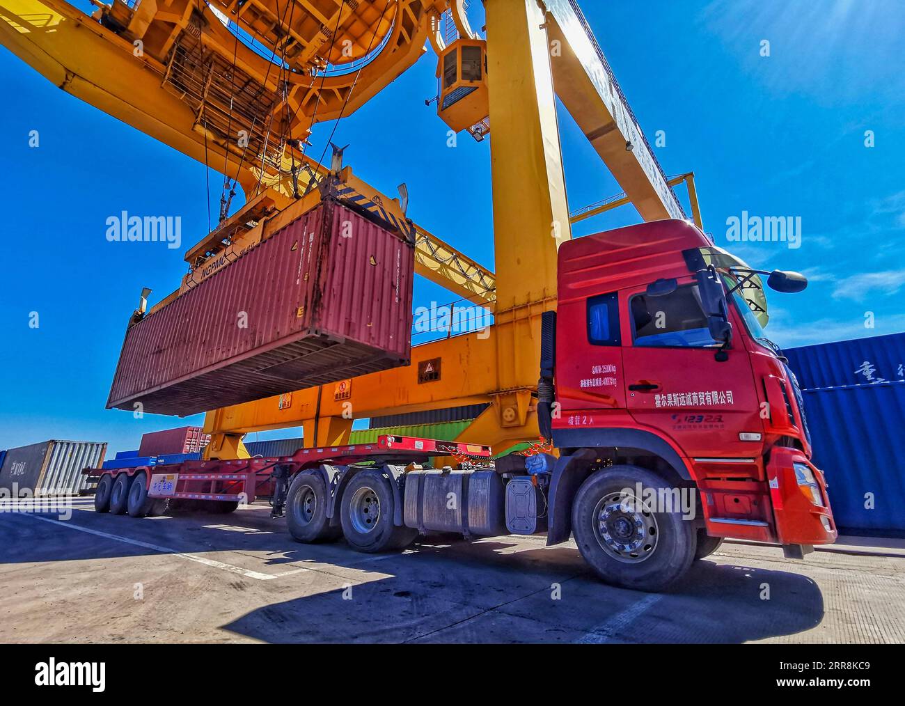 Horgos, China's Xinjiang Uygur Autonomous Region. 6th Sep, 2023. A ...