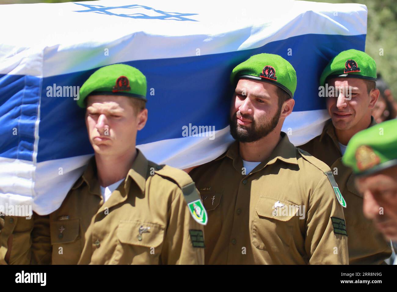 Israel elyakim soldier funeral hi-res stock photography and images - Alamy