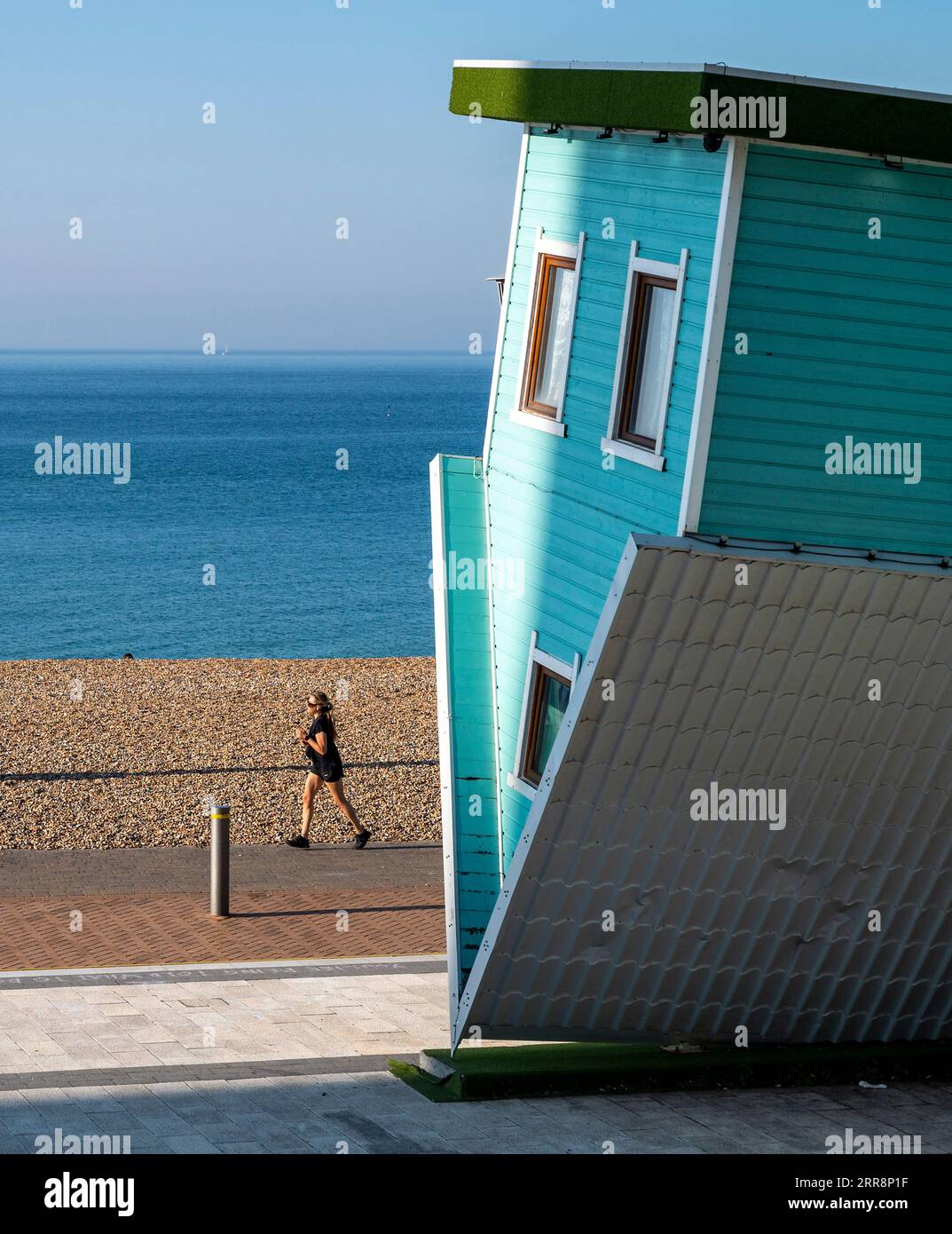 Brighton UK 7th September 2023 - It's another beautiful hot sunny ...