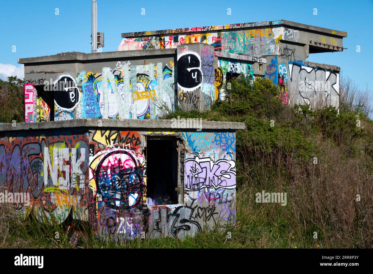 Bunker world war 2 hi-res stock photography and images - Alamy