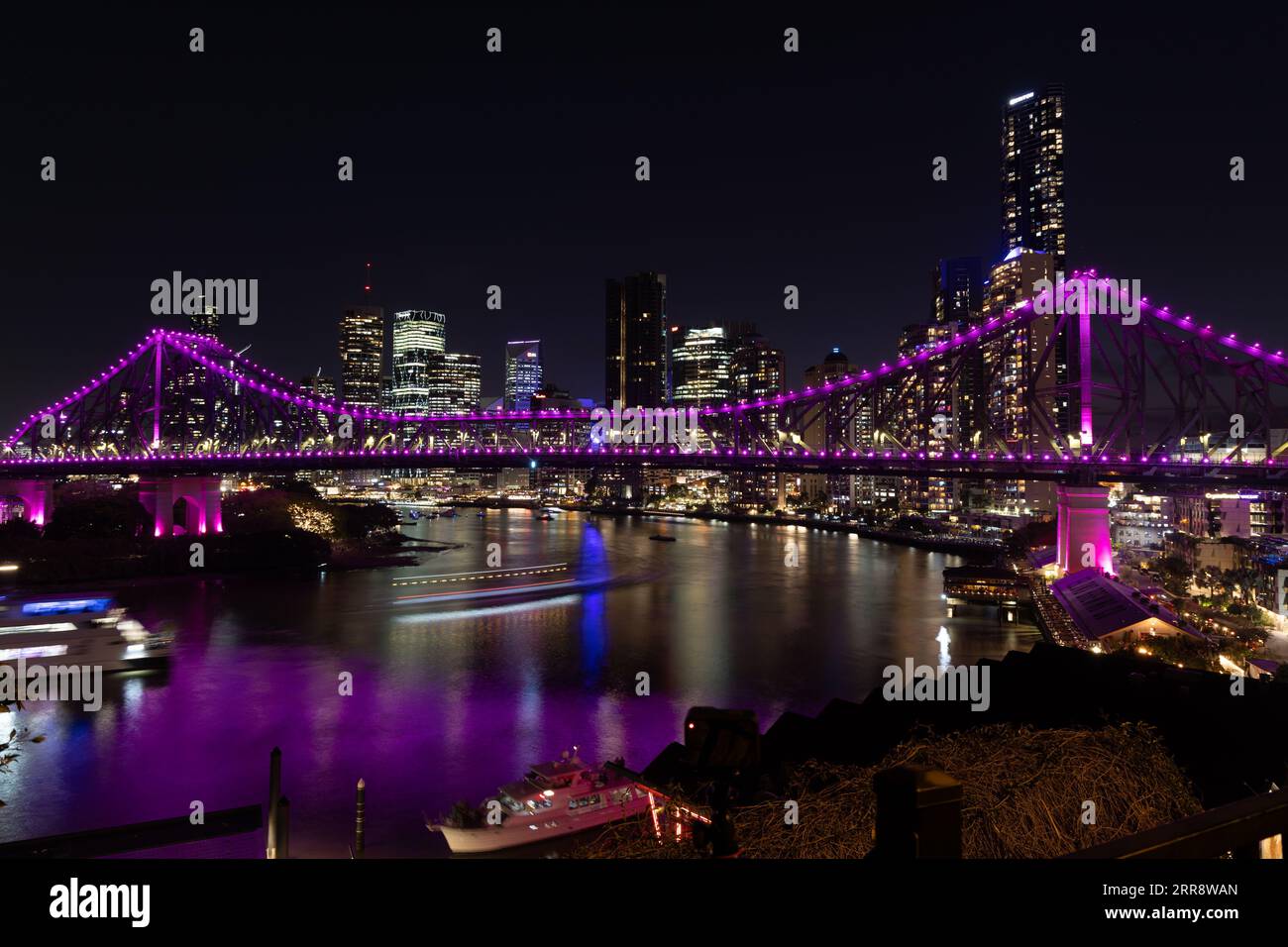 Brisbane wharf ferry hi-res stock photography and images - Alamy