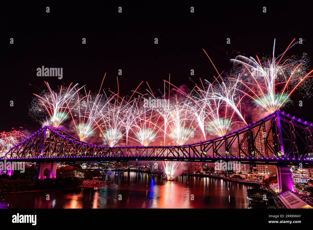 Fireworks display on the Brisbane River Story Bridge River Fire 2023 ...