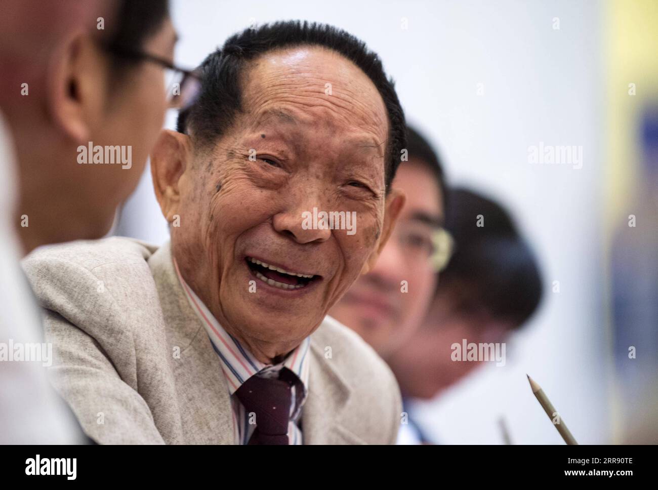 Longping father hi-res stock photography and images - Alamy