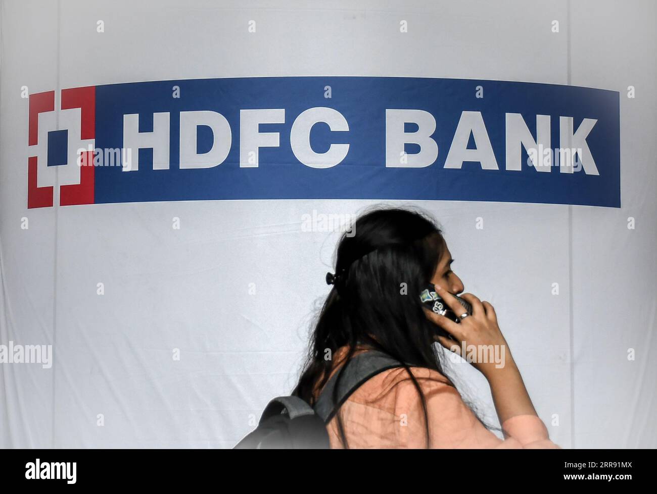 Hdfc bank logo hi-res stock photography and images - Alamy