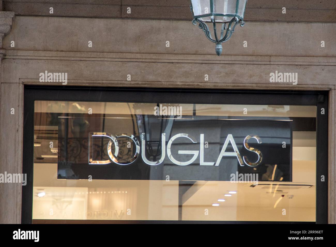 Douglas logo hi-res stock photography and images - Alamy