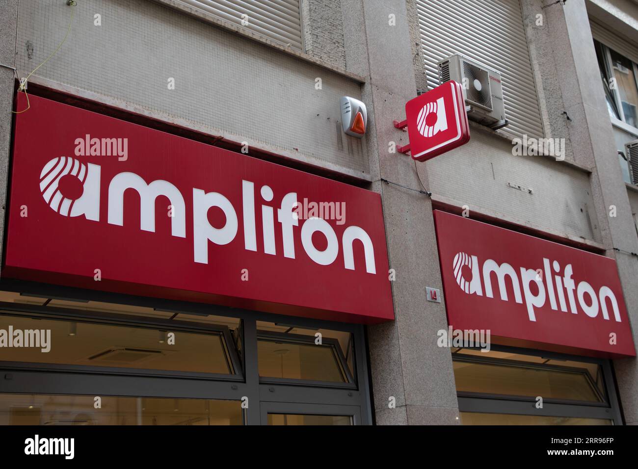 Amplifon logo hi-res stock photography and images - Alamy