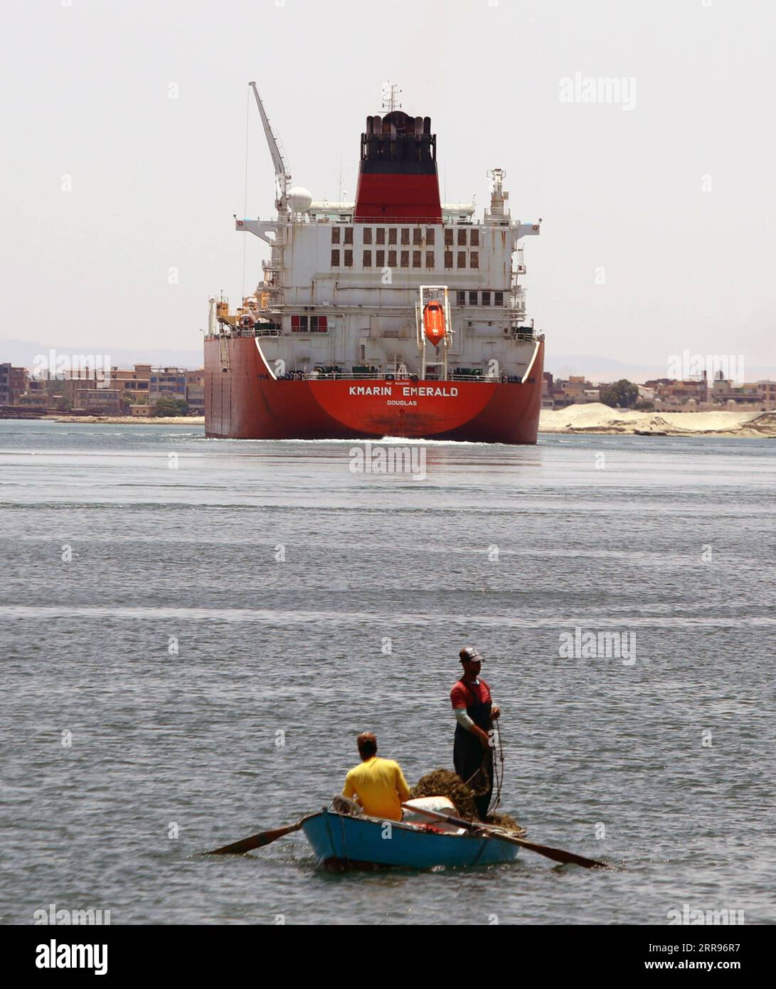 Ever given vessel hi-res stock photography and images - Alamy