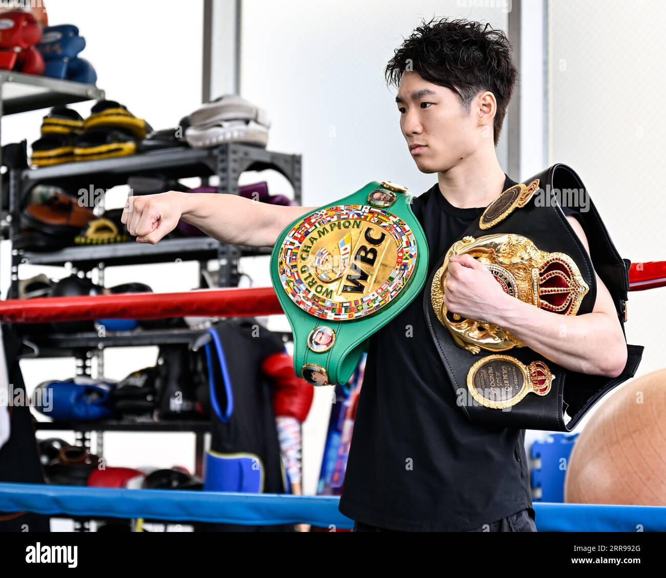 Kenshiro Teraji, WBA Super and WBC Light Flyweight boxing champion of ...