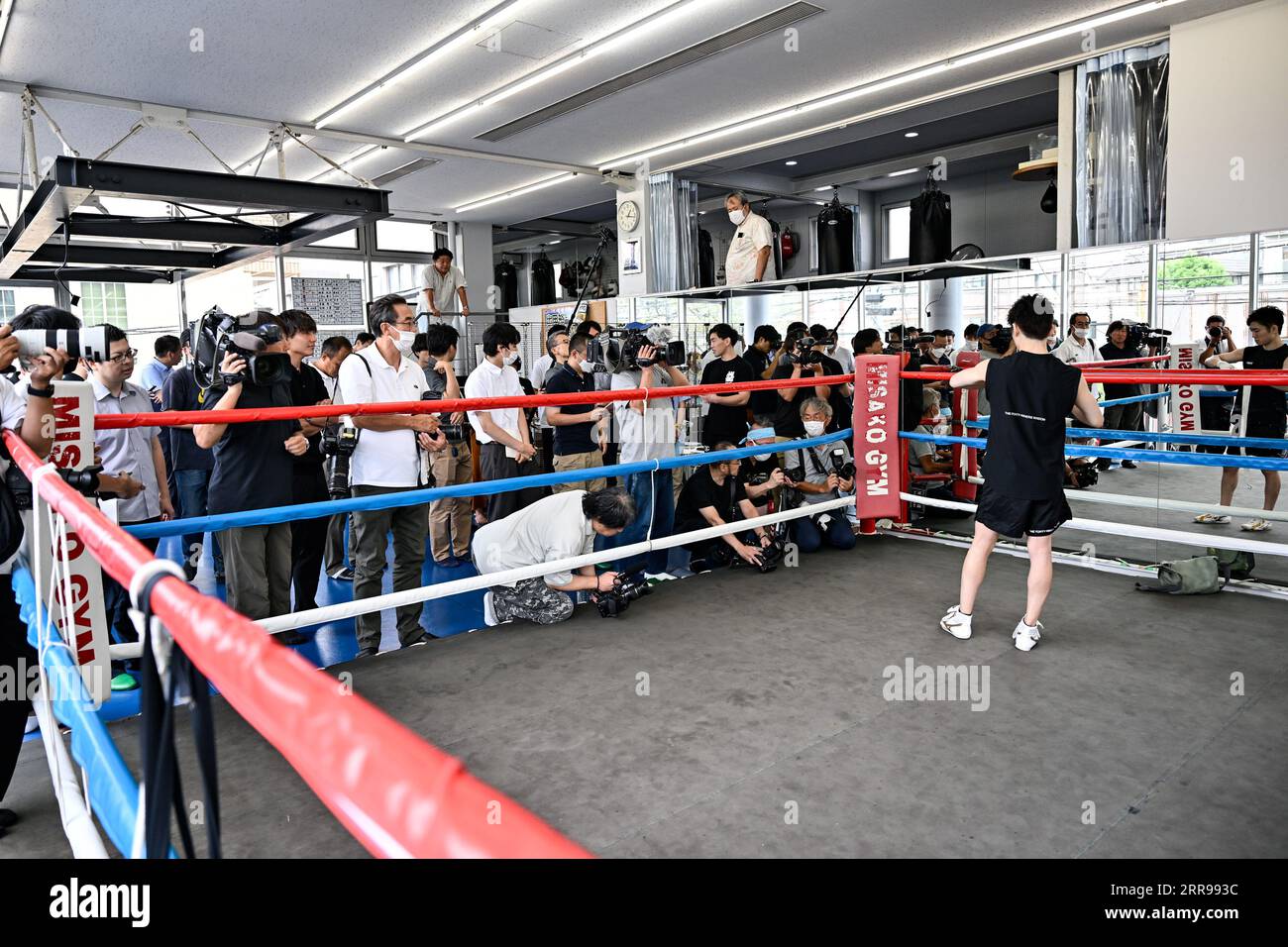 Kenshiro Teraji, WBA Super and WBC Light Flyweight boxing champion of ...