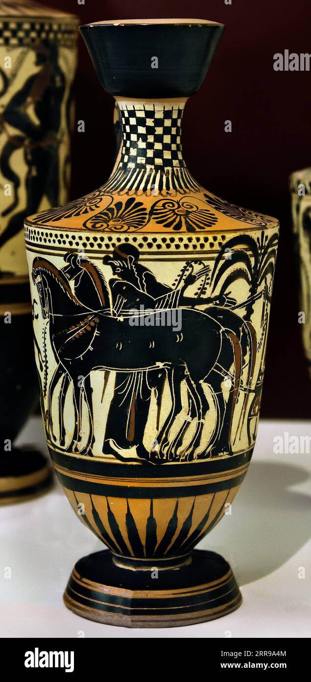Lekythos hermes hi-res stock photography and images - Alamy