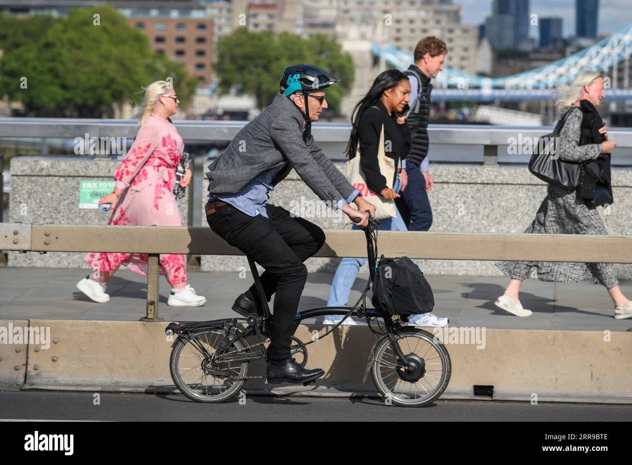 Brompton folding electric bike hi-res stock photography and images - Alamy