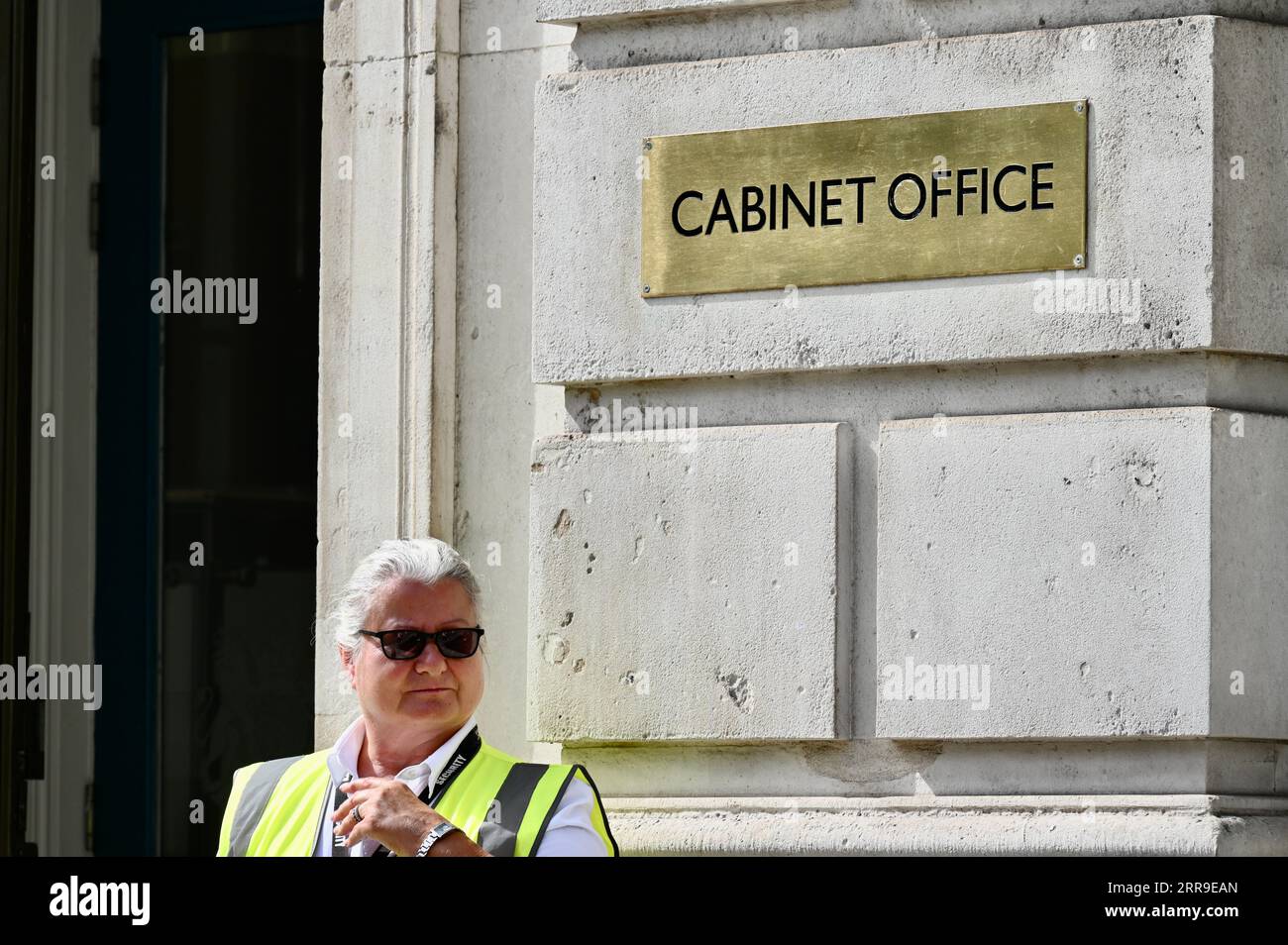 Cabinet office plaque hi-res stock photography and images - Alamy
