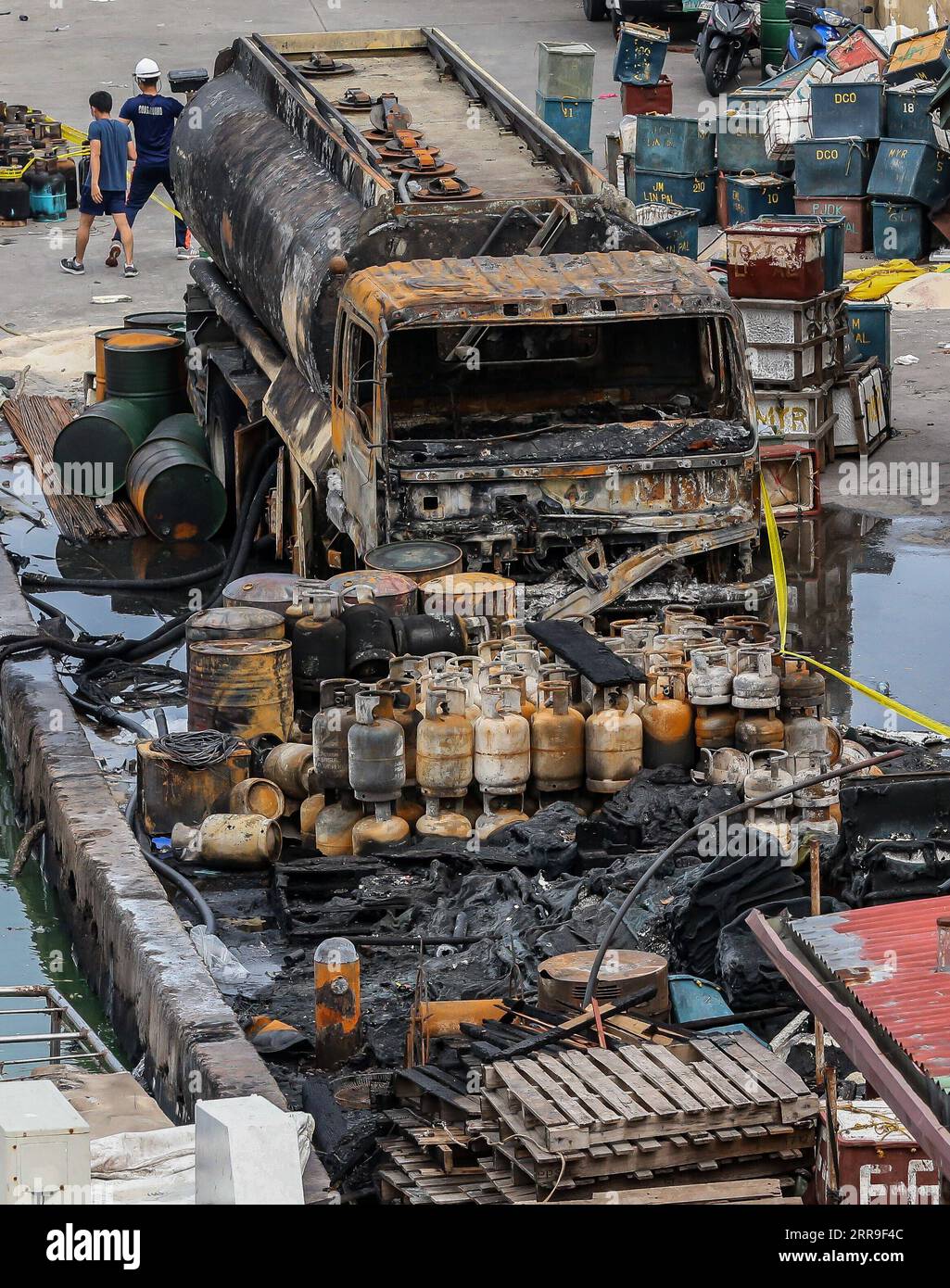 Philipines manila cargo hi-res stock photography and images - Alamy