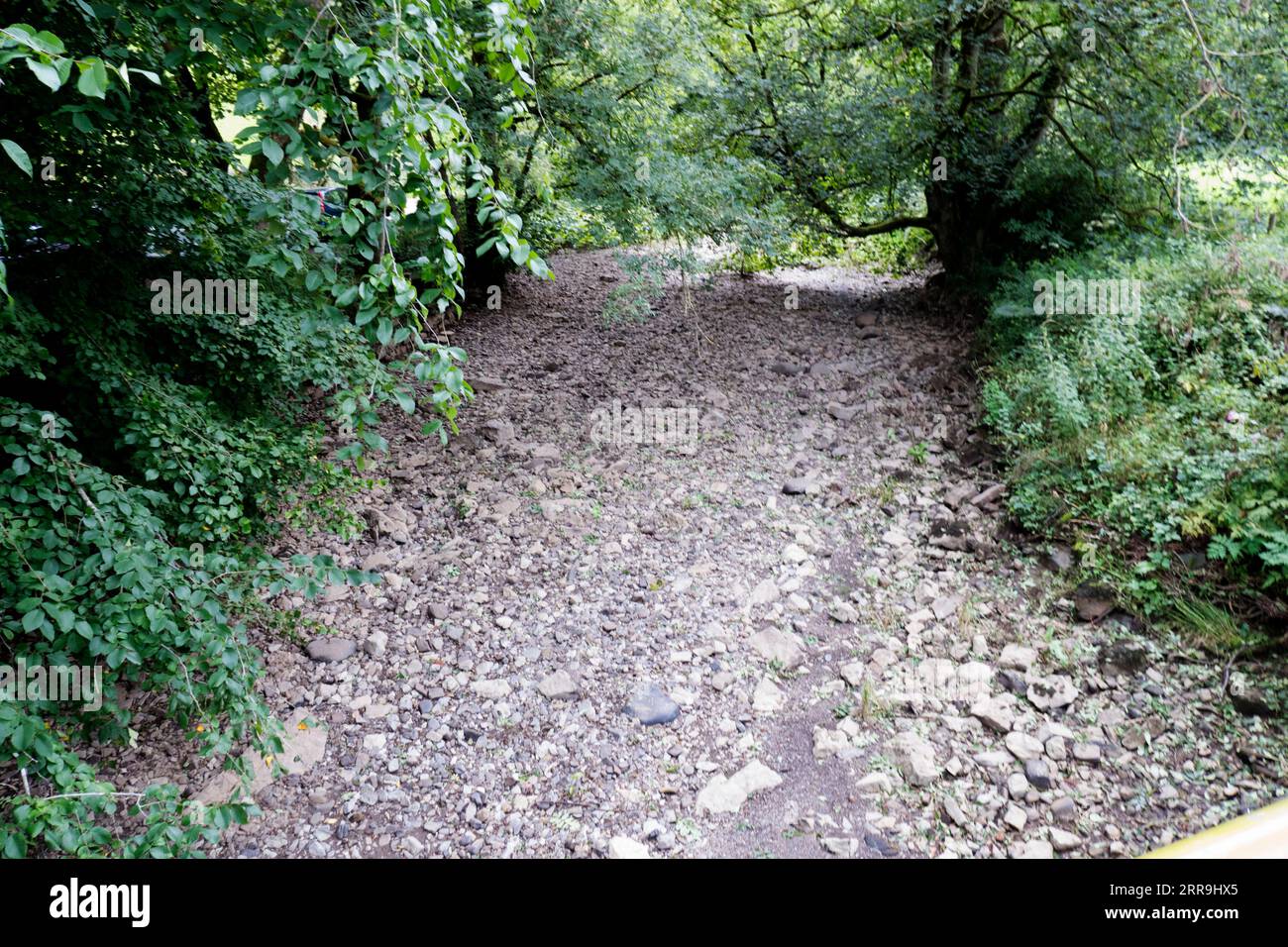 Dried up river bed Derbyshire UK Stock Photo - Alamy