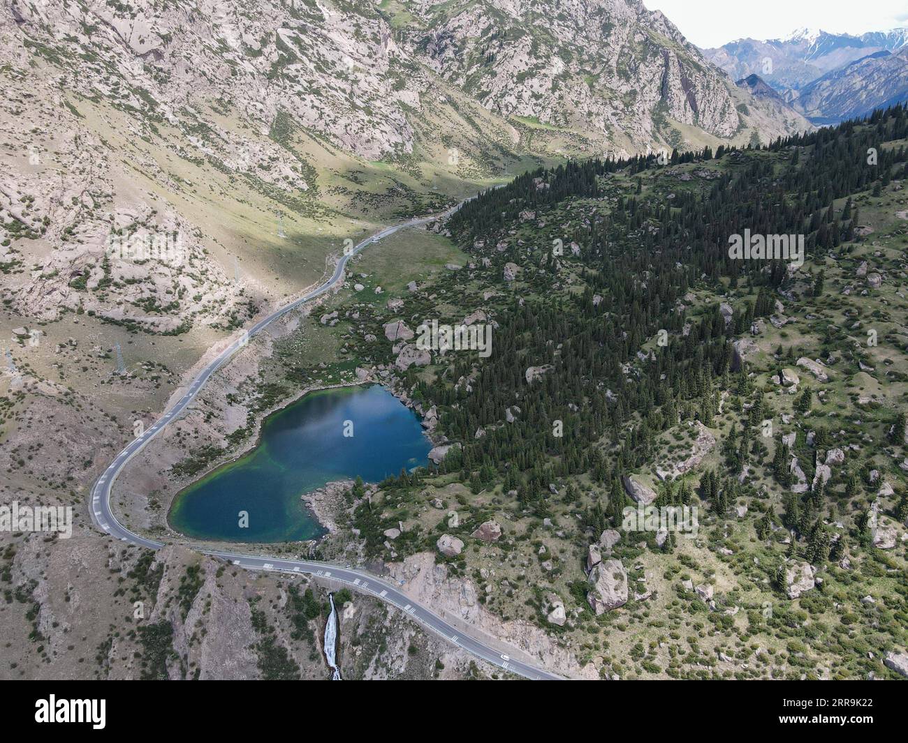 210620 -- KUQA, June 20, 2021 -- Aerial photo taken on June 20, 2021 ...