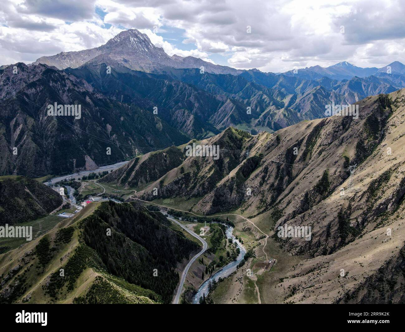 Beautiful scenery in northern china hi-res stock photography and images ...