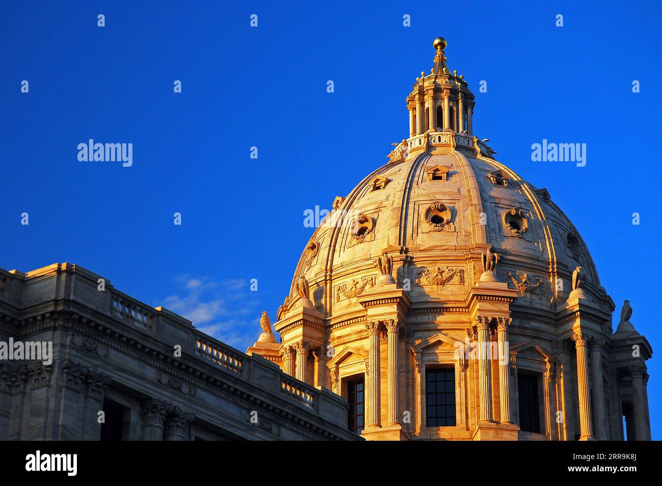 Minnesota state capitol dome hi-res stock photography and images - Alamy