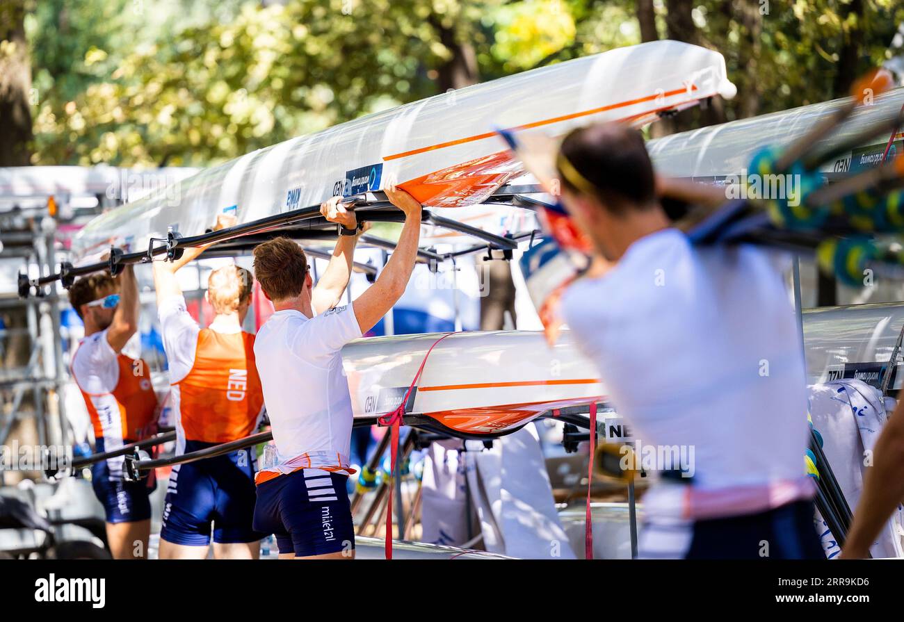 Champion skiff hi-res stock photography and images - Alamy