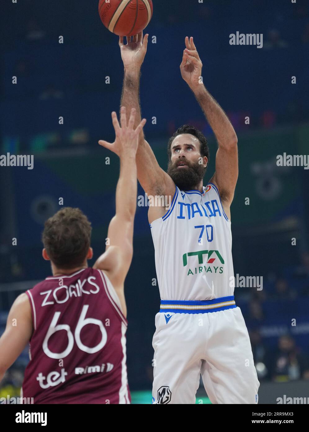 MANILA, Sept. 7, 2023 (Xinhua) -- Italy's Luigi Datome (R) shoots ...
