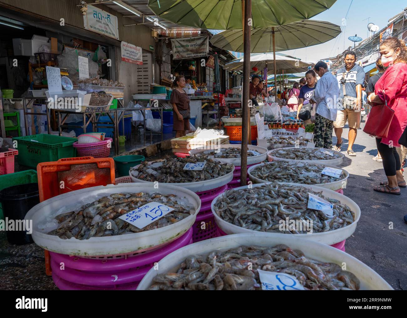 Snapshot of the Mahachai Market at the Chao Phraya River in the ...