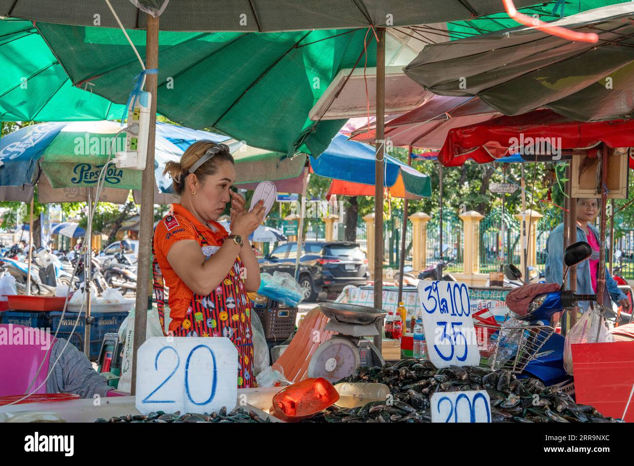 Snapshot of the Mahachai Market at the Chao Phraya River in the ...