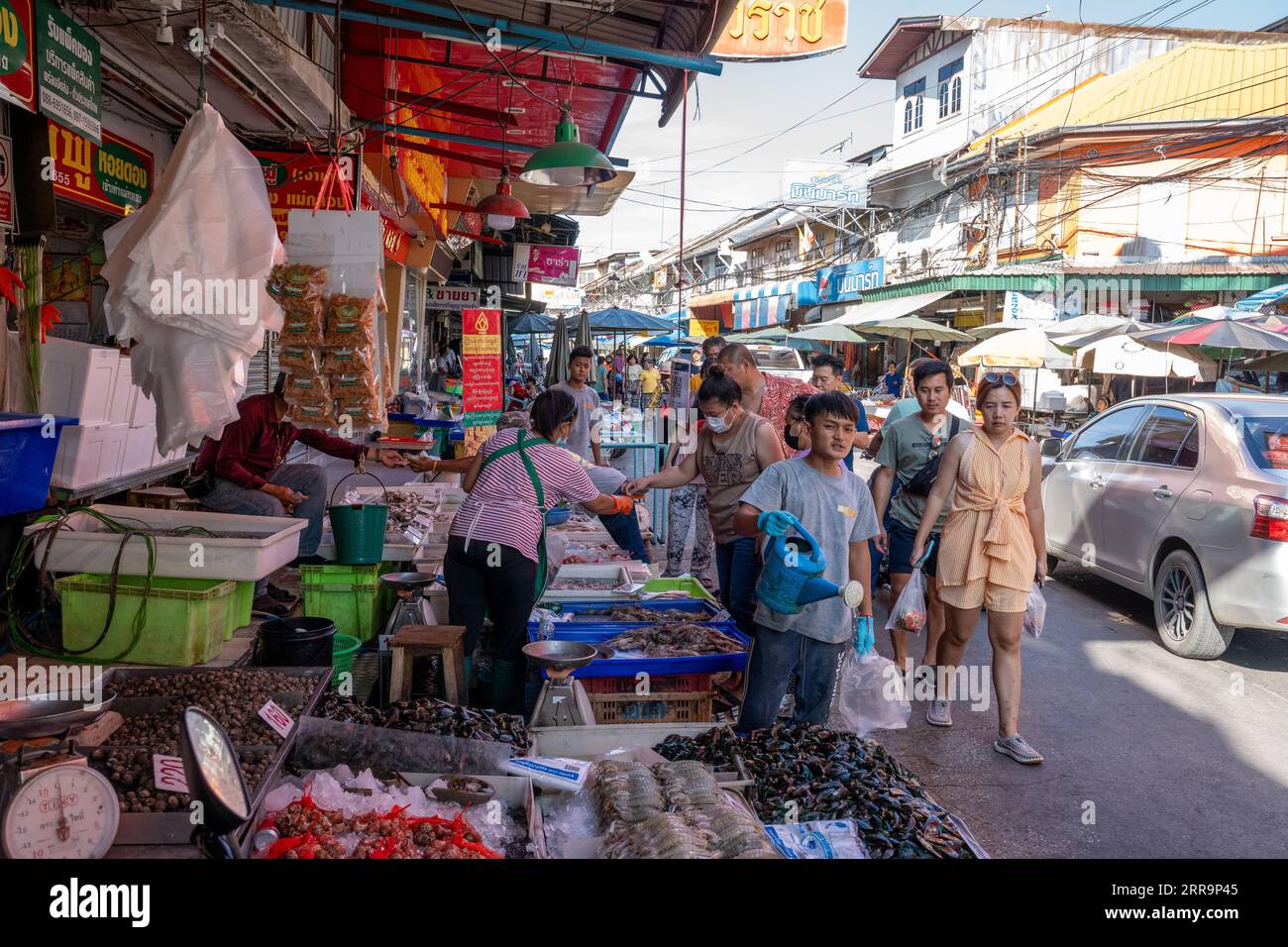 Snapshot of the Mahachai Market at the Chao Phraya River in the ...