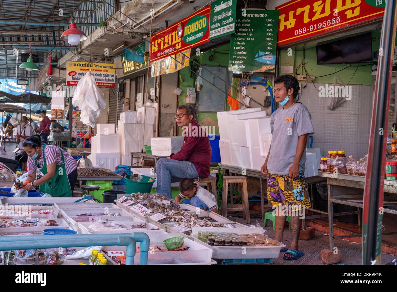 Snapshot of the Mahachai Market at the Chao Phraya River in the ...