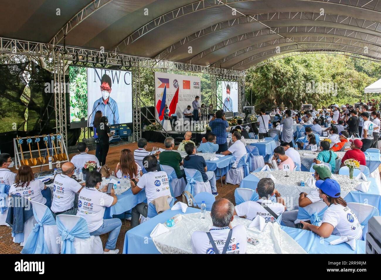 210629 -- RIZAL PROVINCE, June 29, 2021 -- People attend the ...